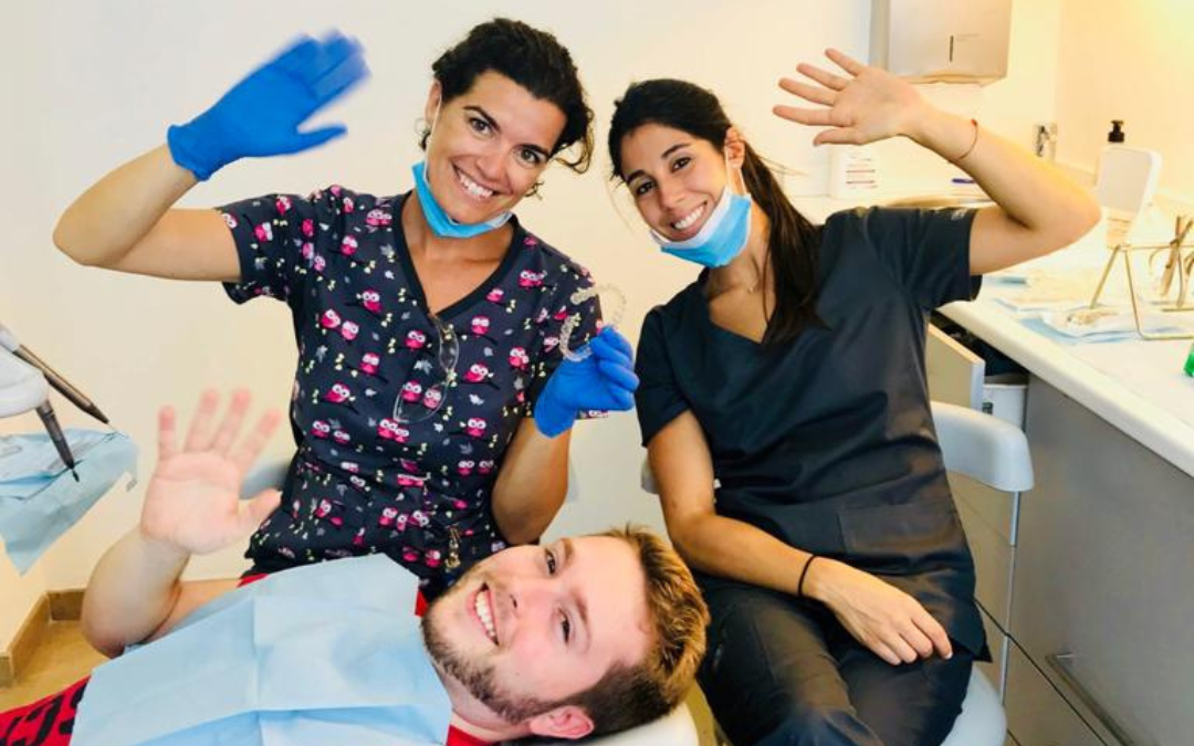 ¿Por qué acudir al dentista si no tengo ningún síntoma? – Espai Dental